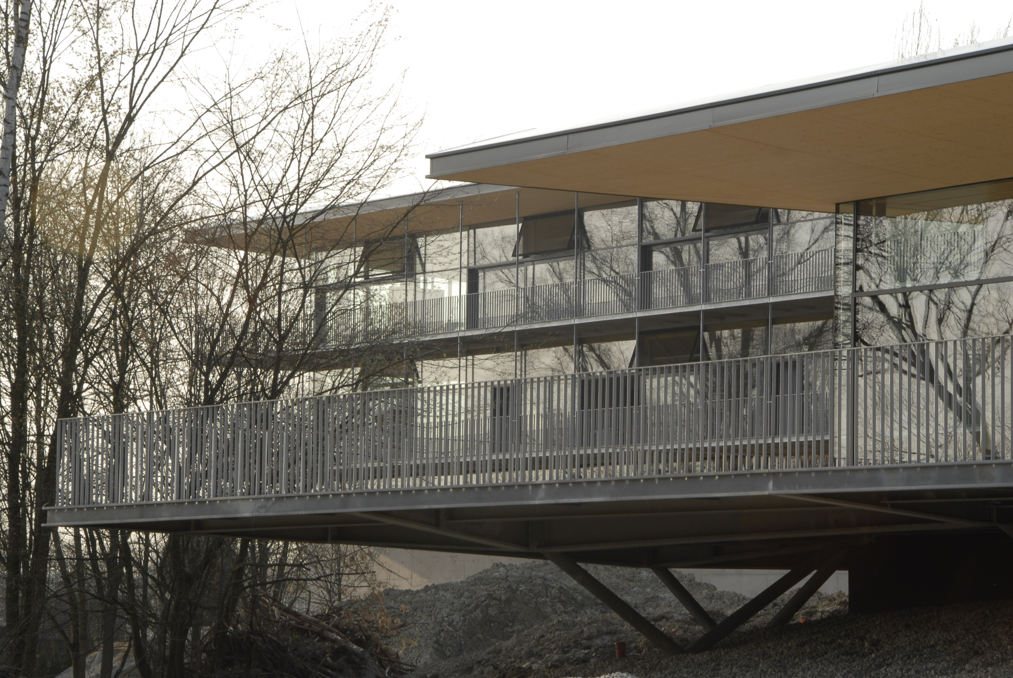 Bilger-Breustedt Schulzentrum by Dietmar Feichtinger Architectes ...