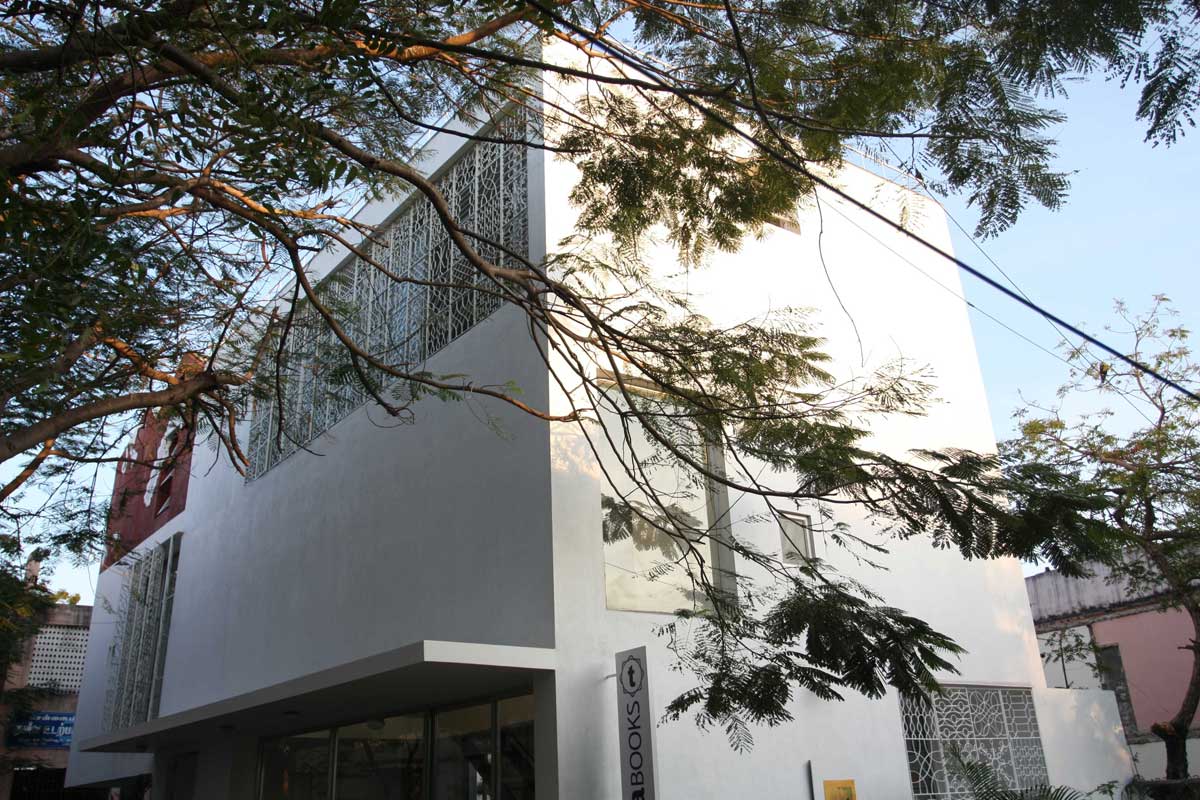 Book Bulding by MOAD - Architizer