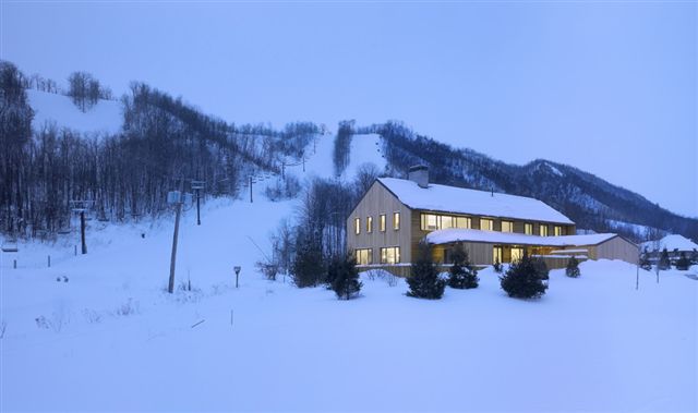 Alpine Chalet by Akb Architects - Architizer