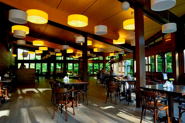 KUIB restaurant by ZEBRA3 / POINT ZERO - Architizer