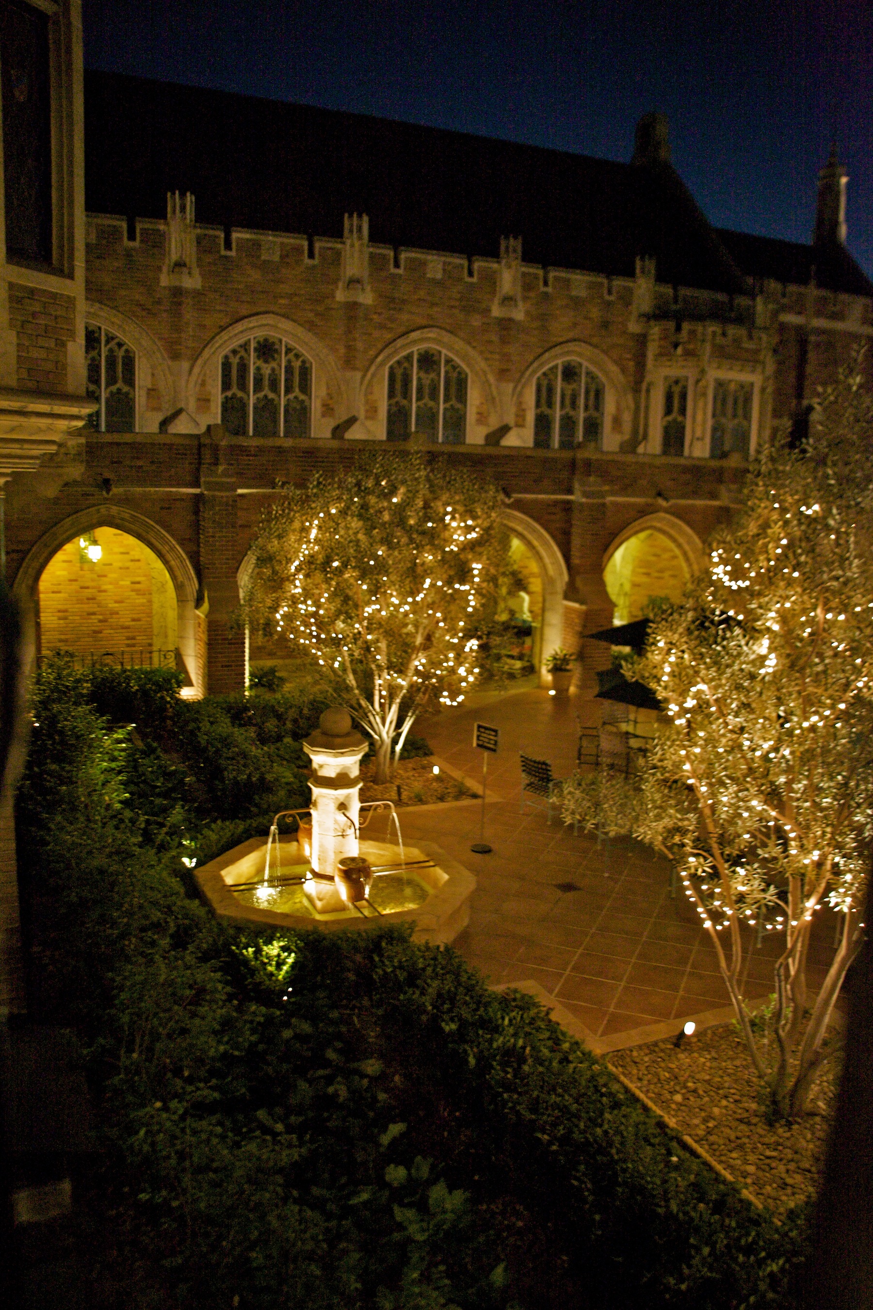 Dunn Courtyard - Architizer
