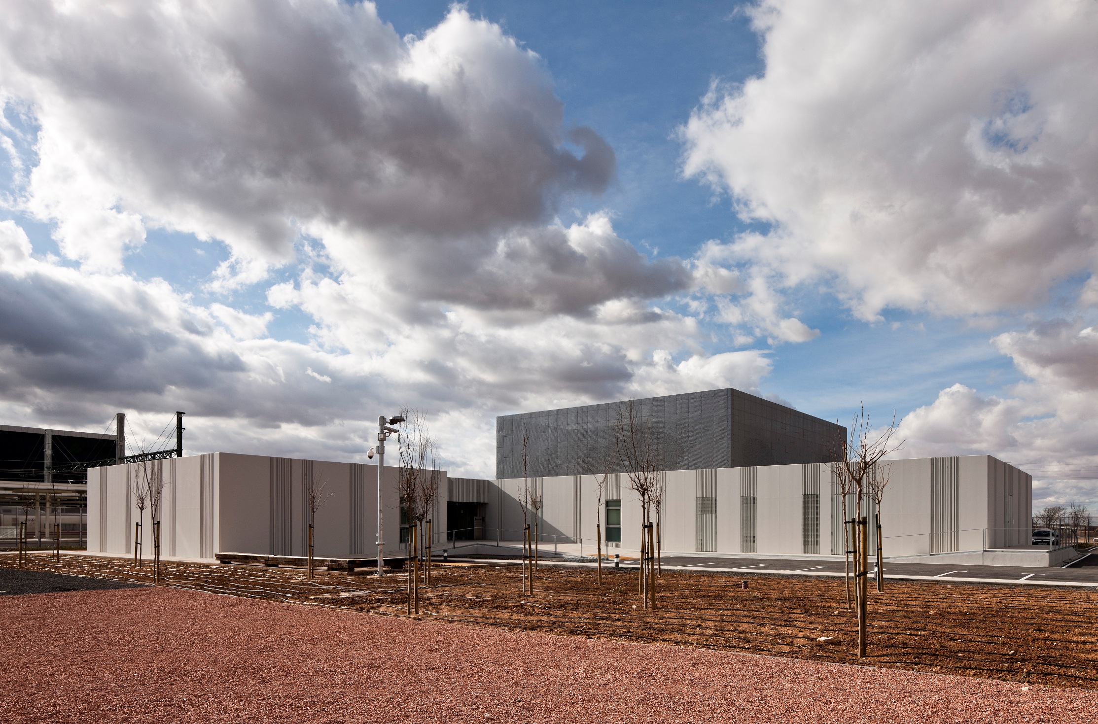Railway Control Center by Moreno del Valle Arquitectos - Architizer