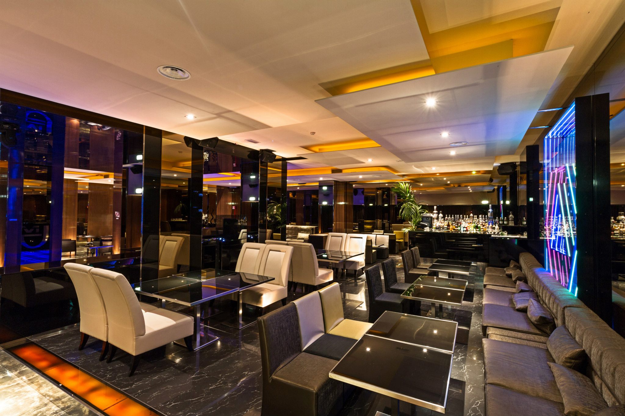 BYBLOS MILANO - Architizer