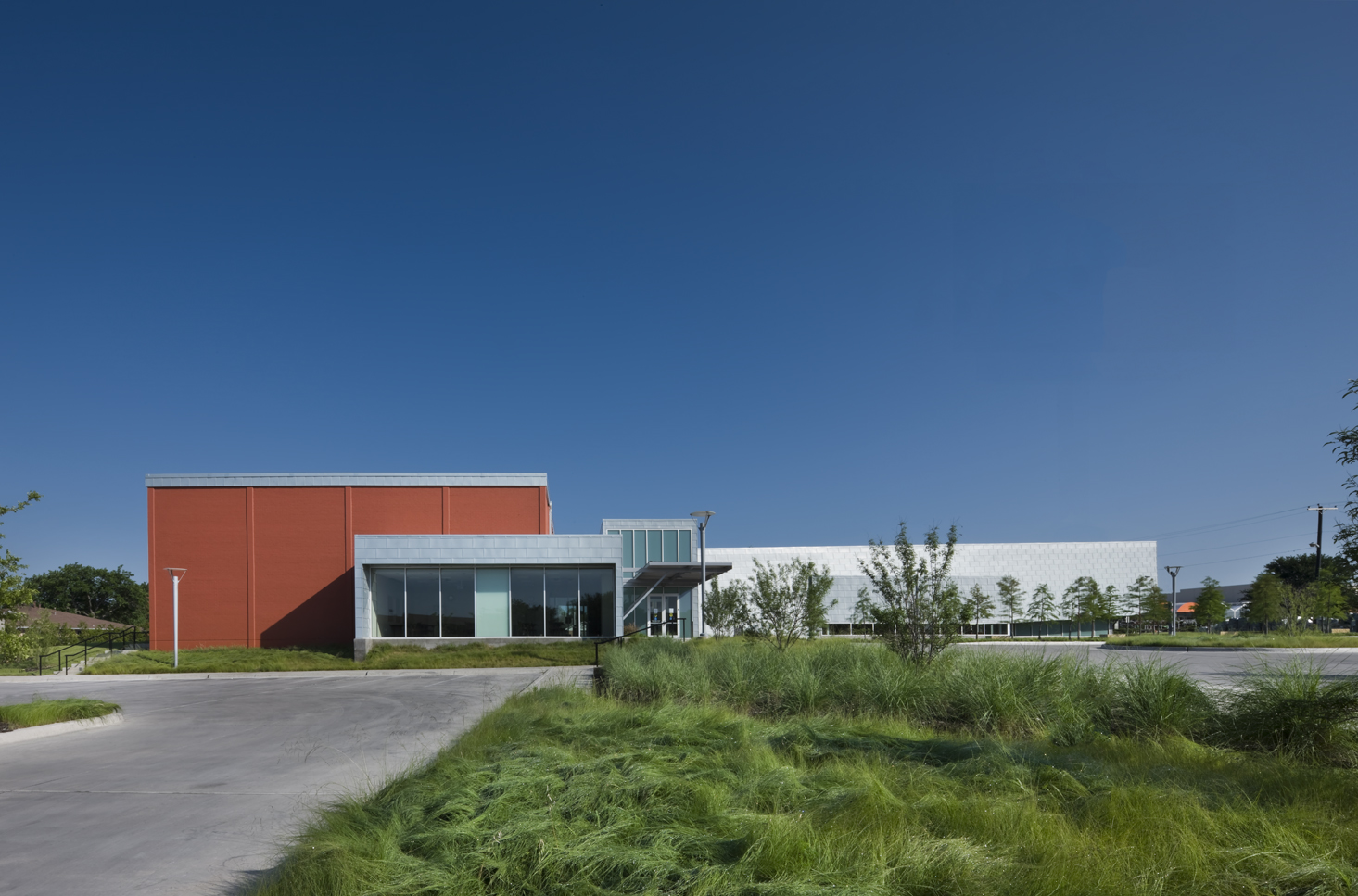 Dallas Public Library Lochwood Branch - Architizer