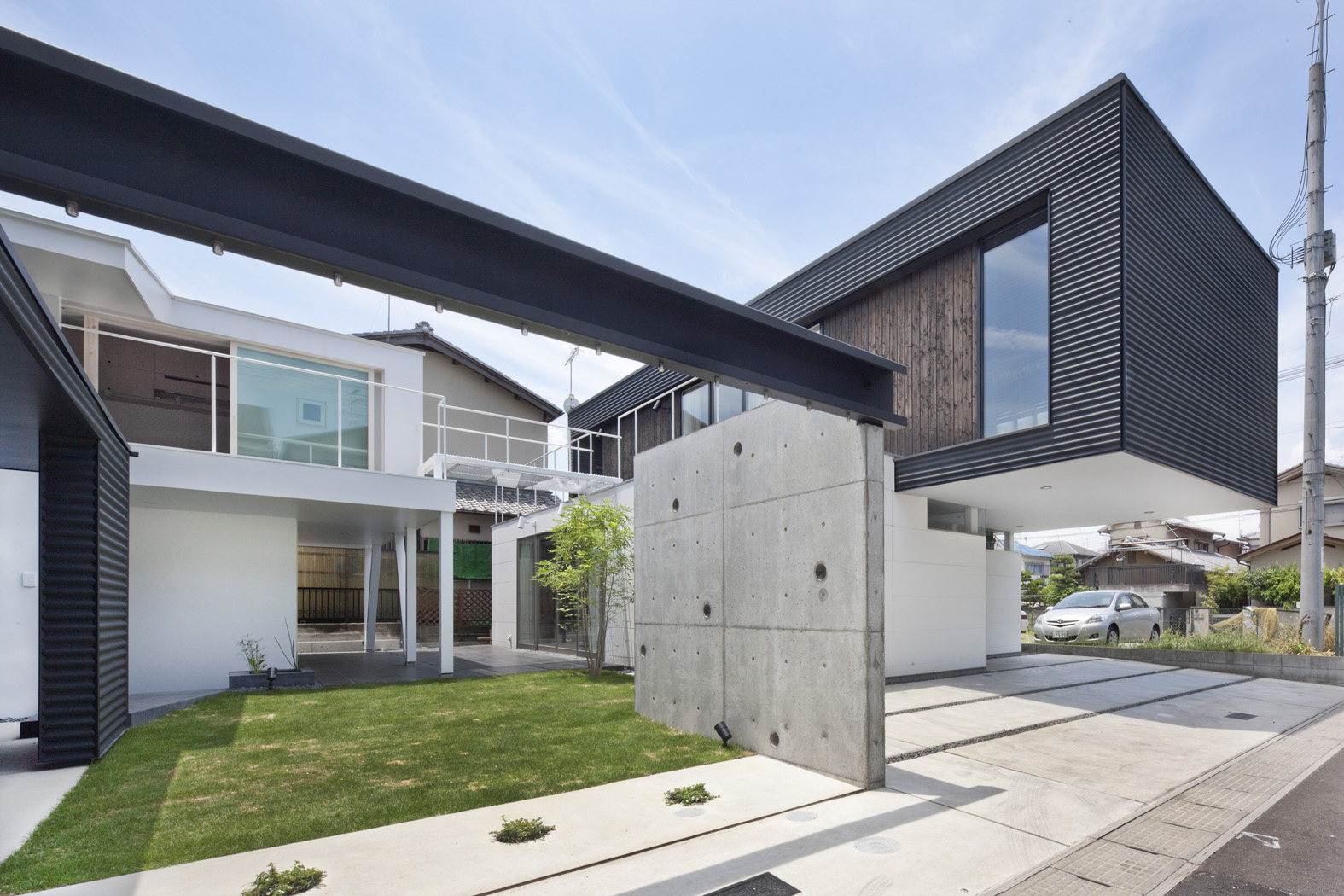 UM house 2 - Architizer