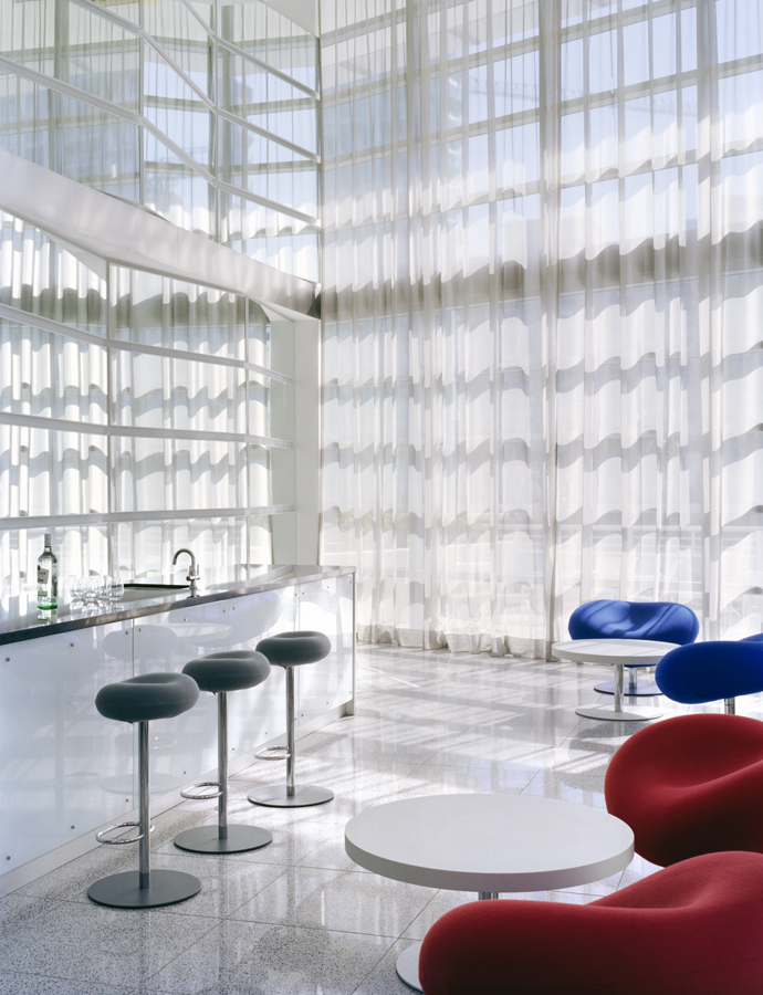 Aqua Miami Apartment by Alexander Gorlin Architects - Architizer
