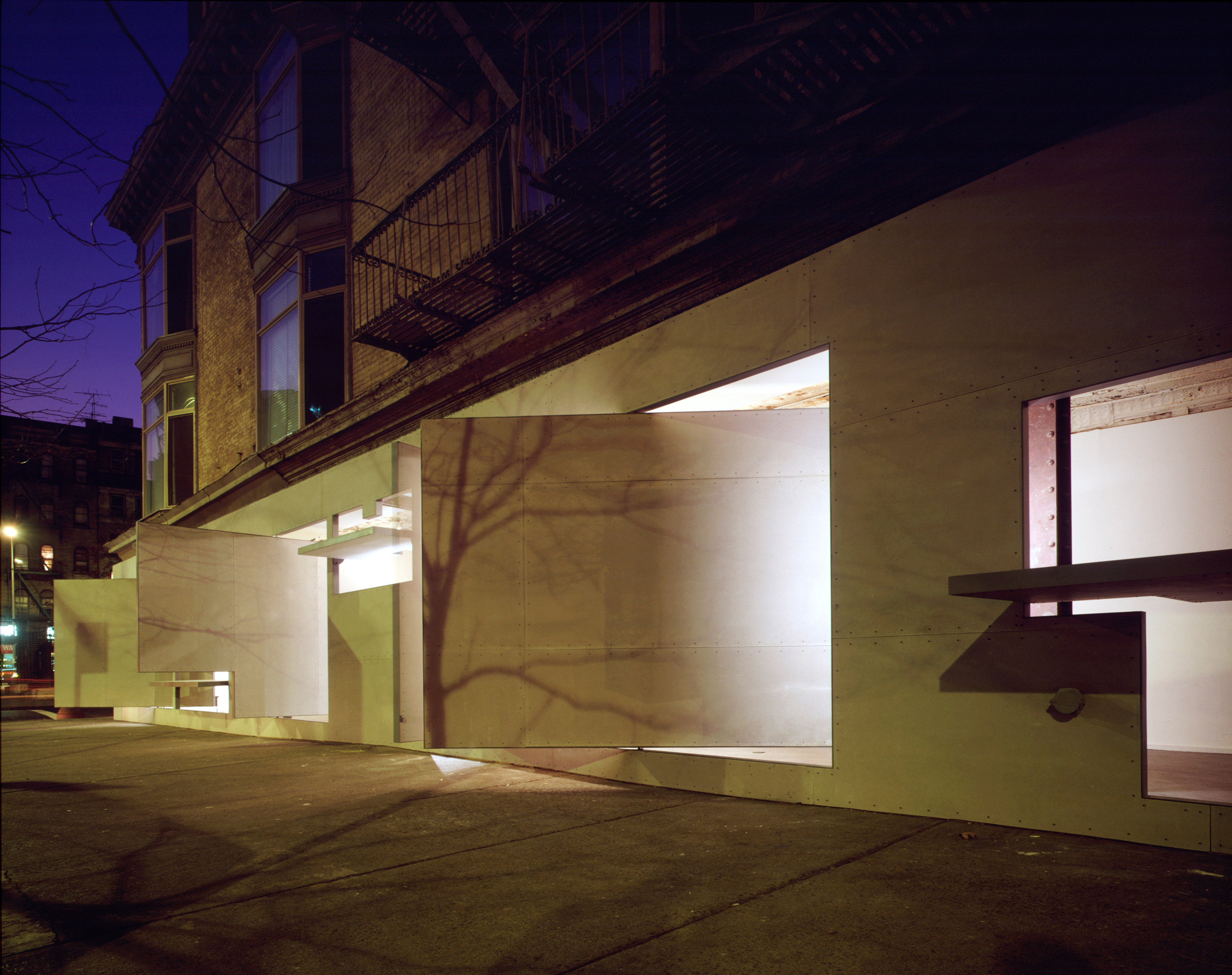 Storefront for Art and Architecture by Acconci Studio, Steven Holl ...