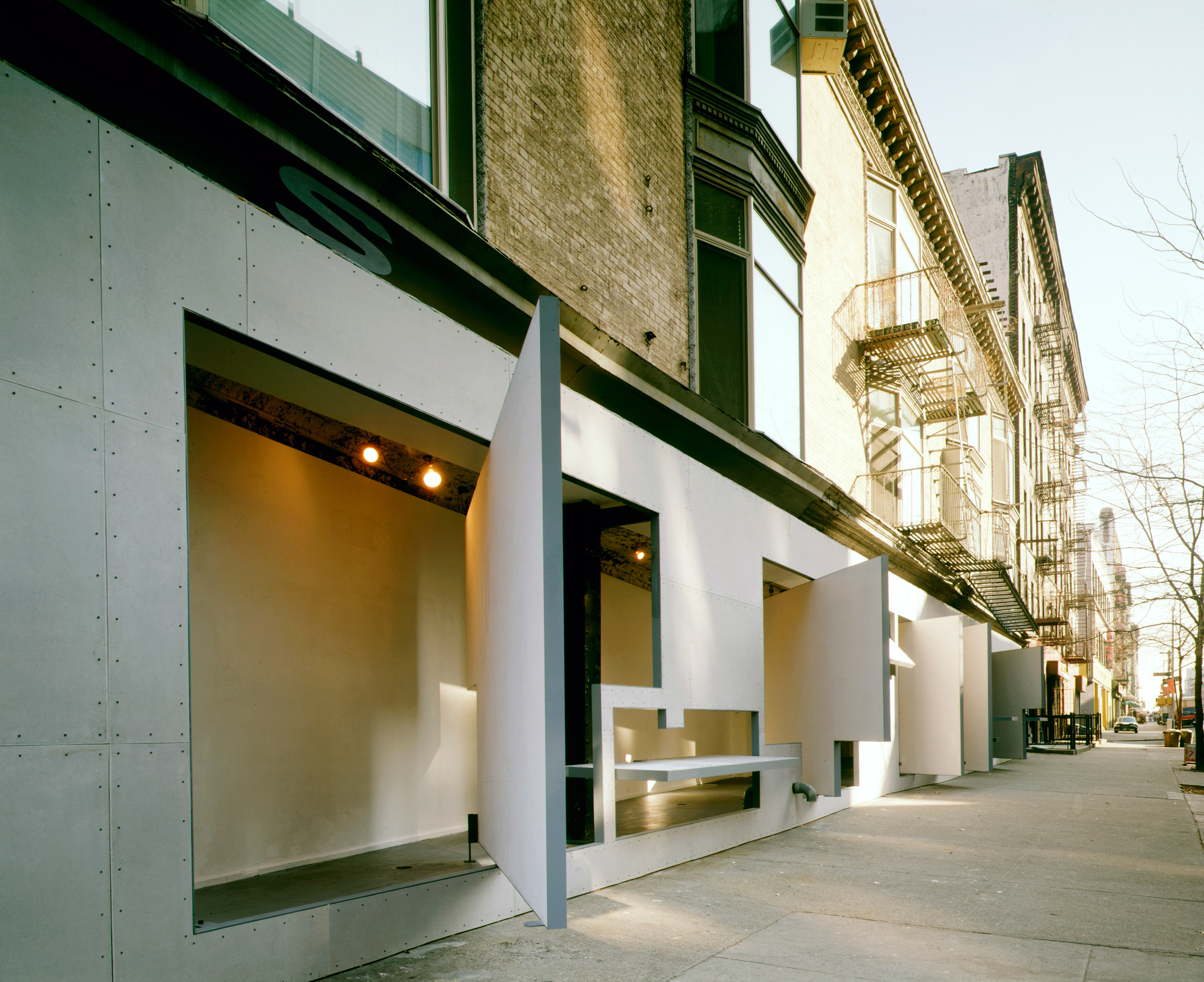 Storefront for Art and Architecture by Acconci Studio, Steven Holl ...