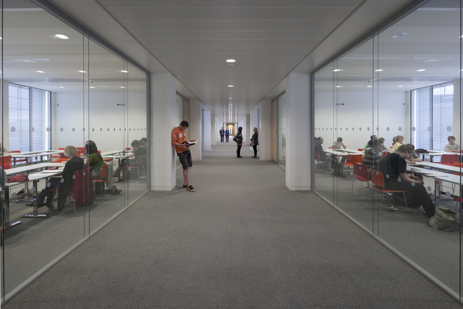 Newton & Arkwright Buildings, Nottingham Trent University by Hopkins ...