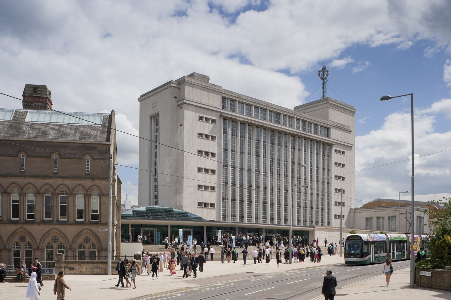 Newton & Arkwright Buildings, Nottingham Trent University by Hopkins ...