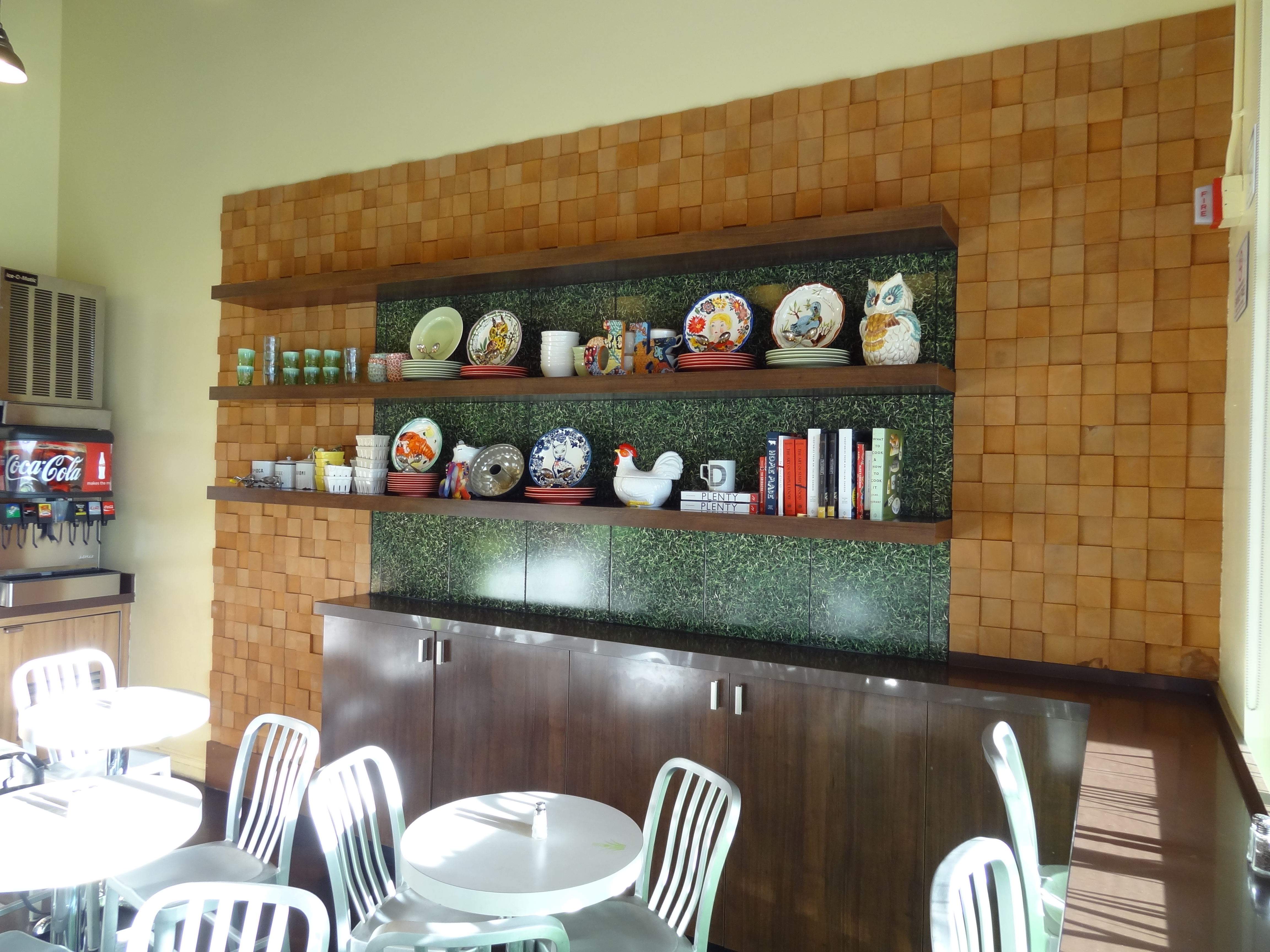 Daily Kitchen & Wellness Bar - Architizer