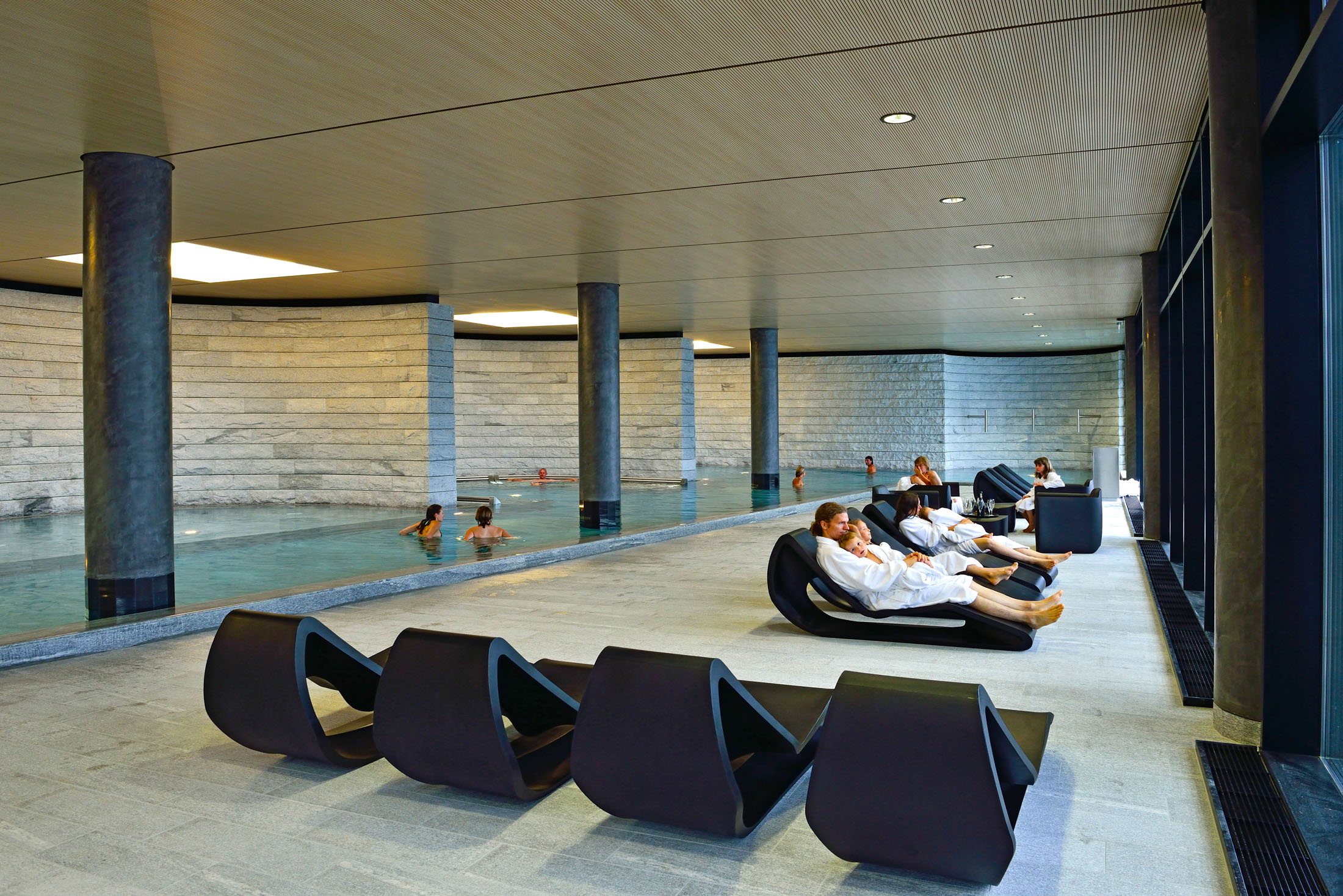 Mineralbad & Spa Rigi Kaltbad - Architizer