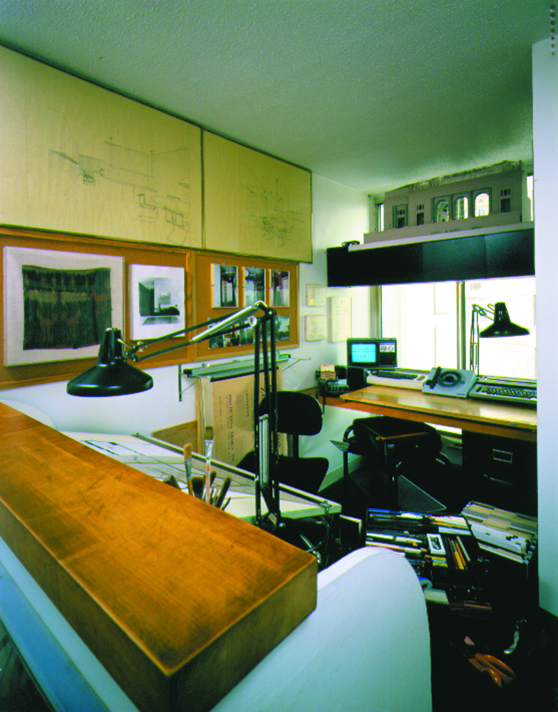 Roosevelt Island Apartment by Philip Tusa Projects - Architizer