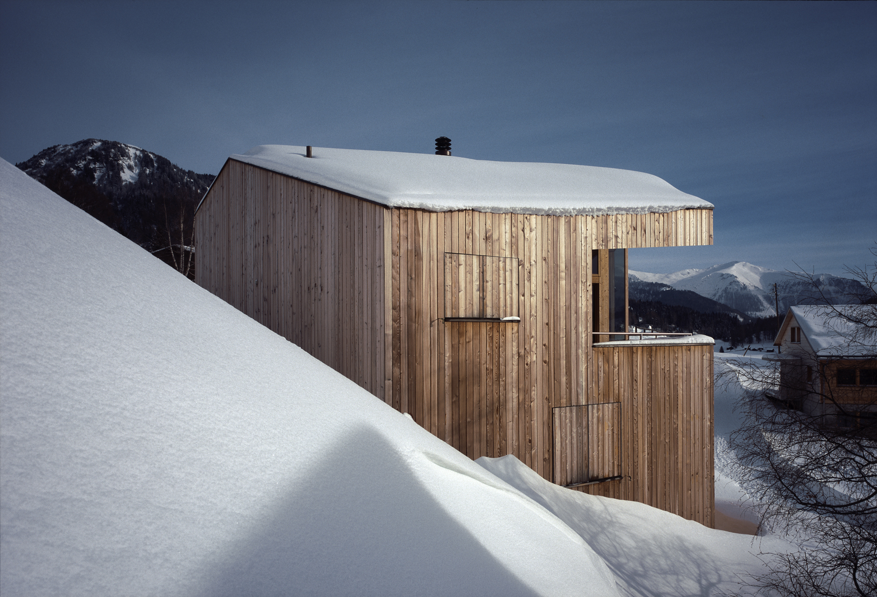 Idea 75488: Schudel House by OOS in Tomils, Switzerland - Architizer
