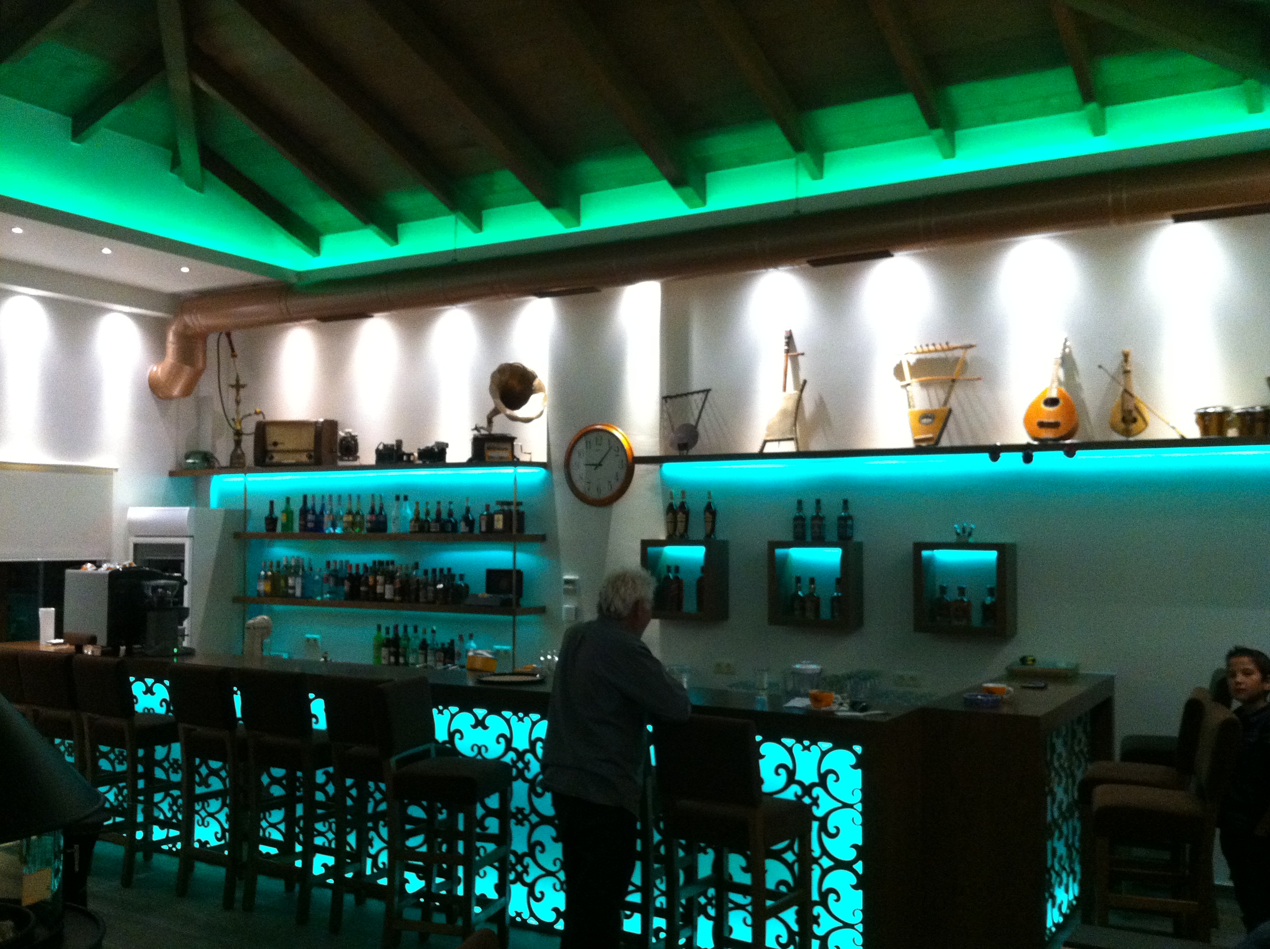 multi function building - Architizer