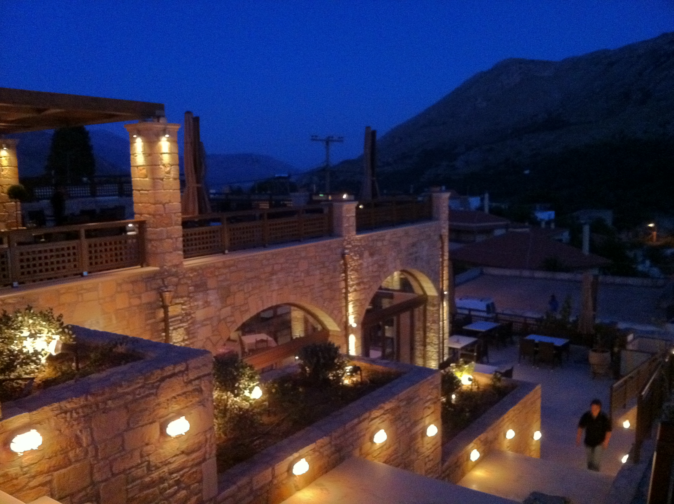 multi function building - Architizer