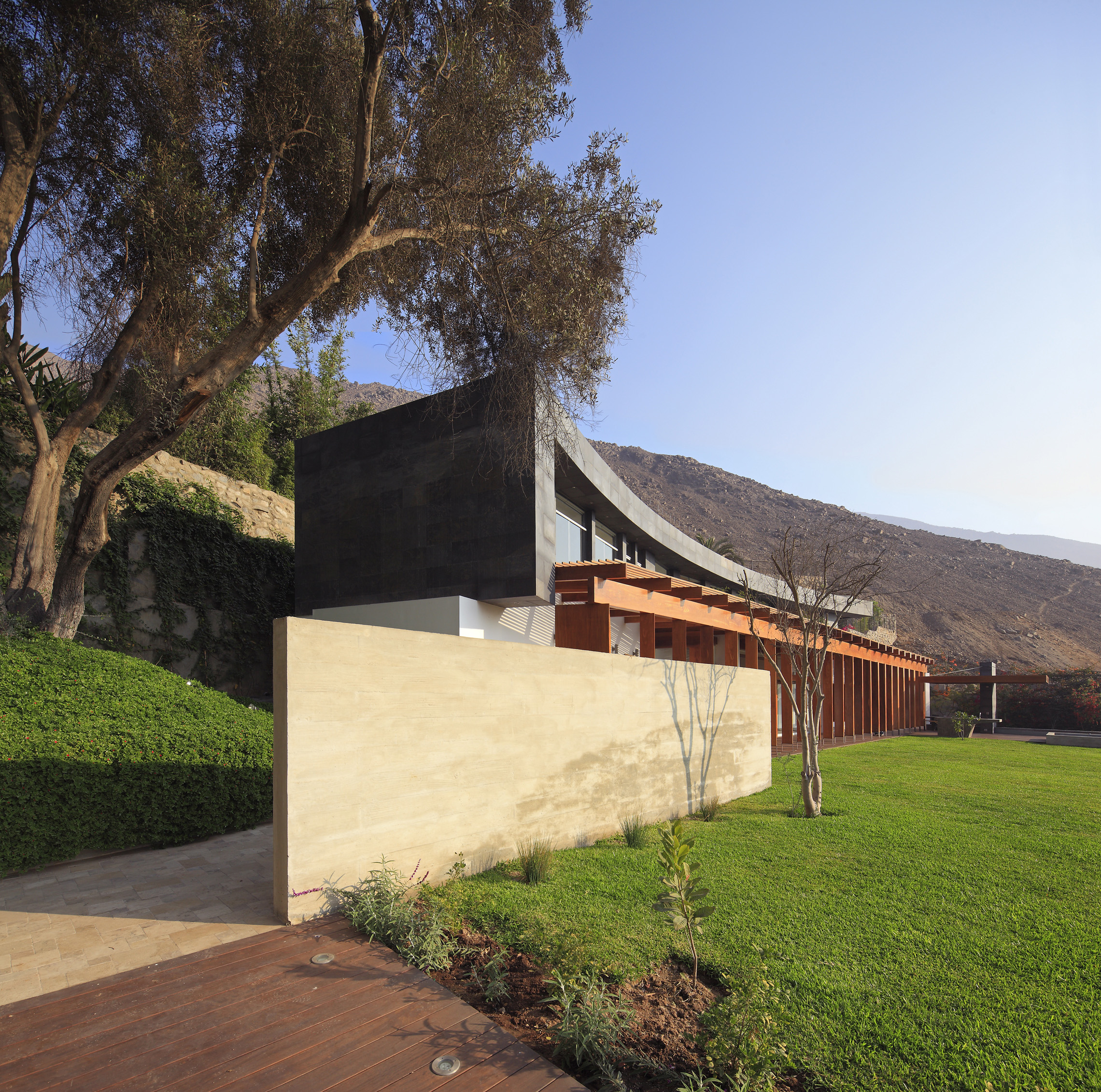 Cyd House by V.oid Architecture - Architizer