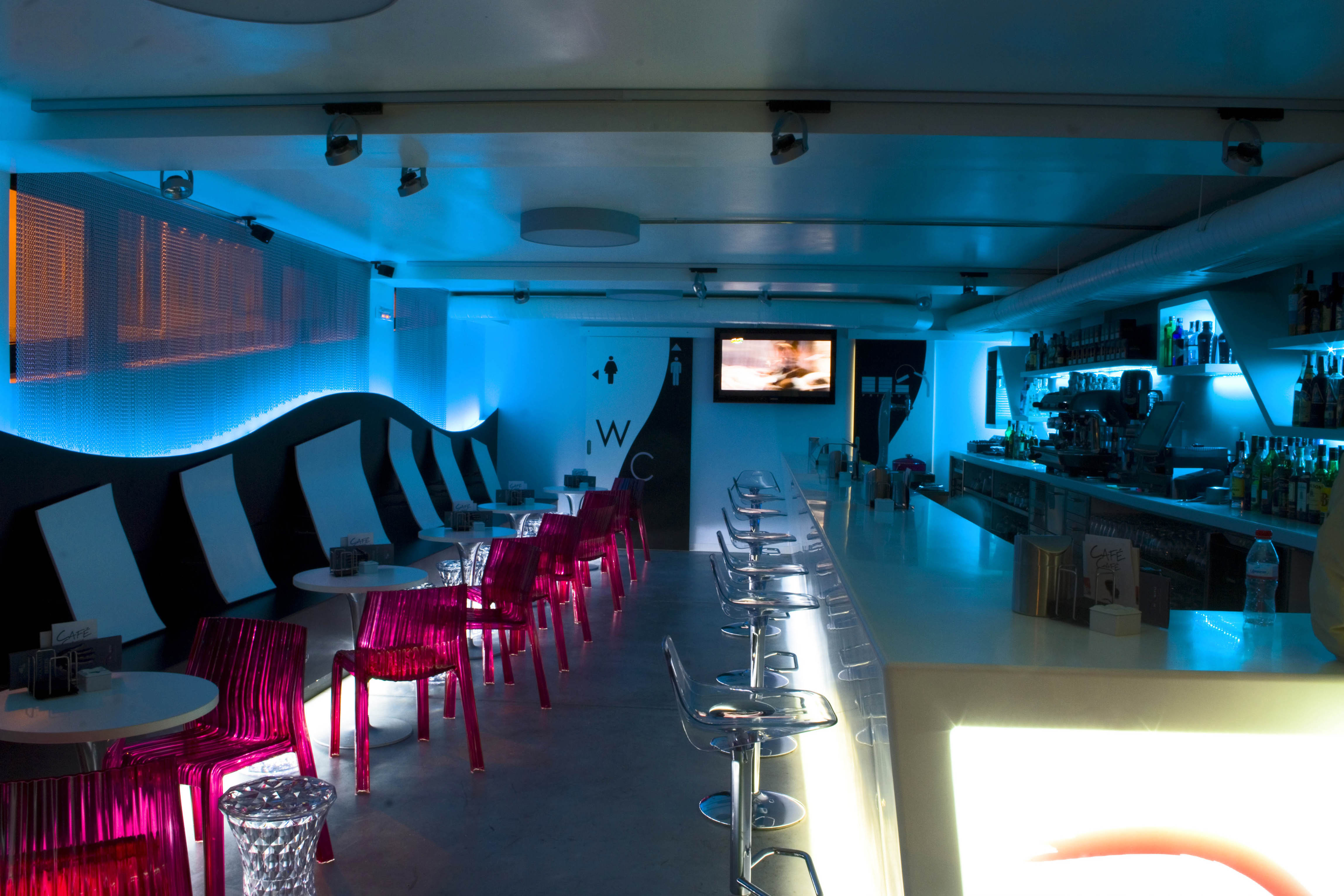 IN SITU café - Architizer