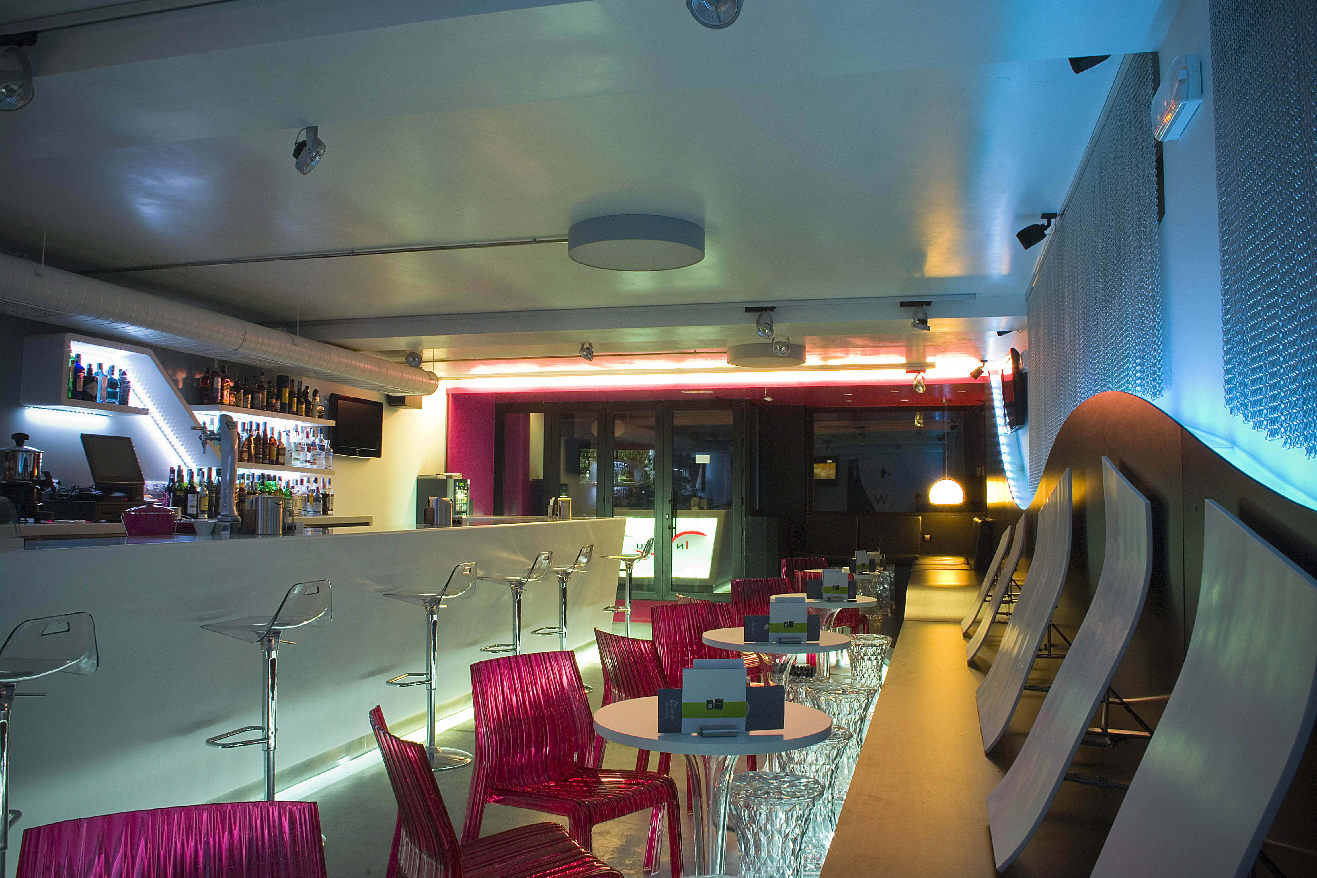 IN SITU café - Architizer