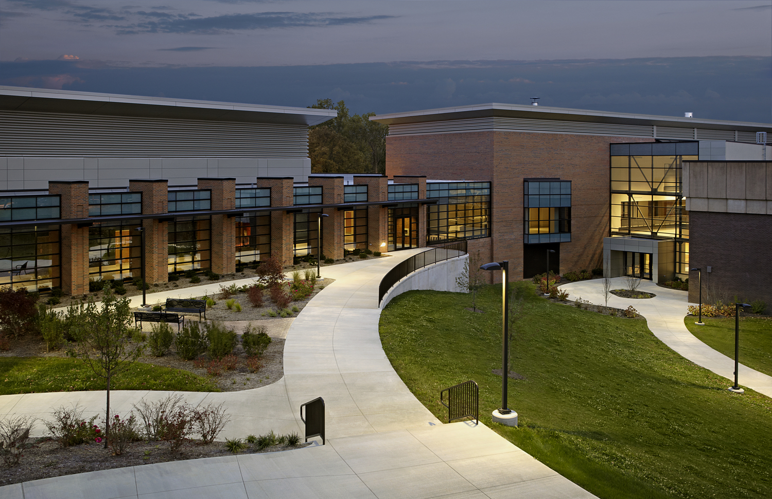 Student Services and Library Complex - IPFW Campus - Architizer