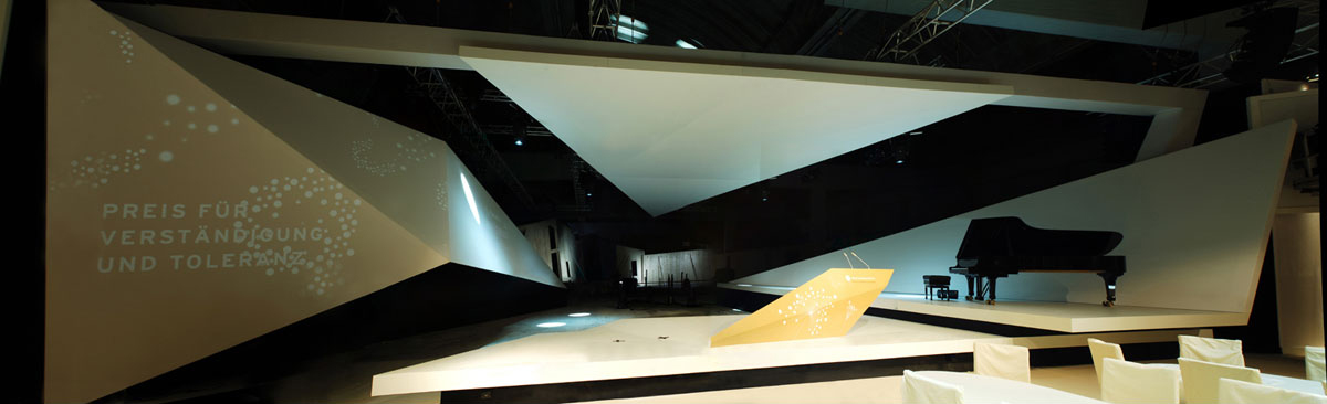 10 years Jewish Museum Berlin - Stage Design by Banozic Architecture ...