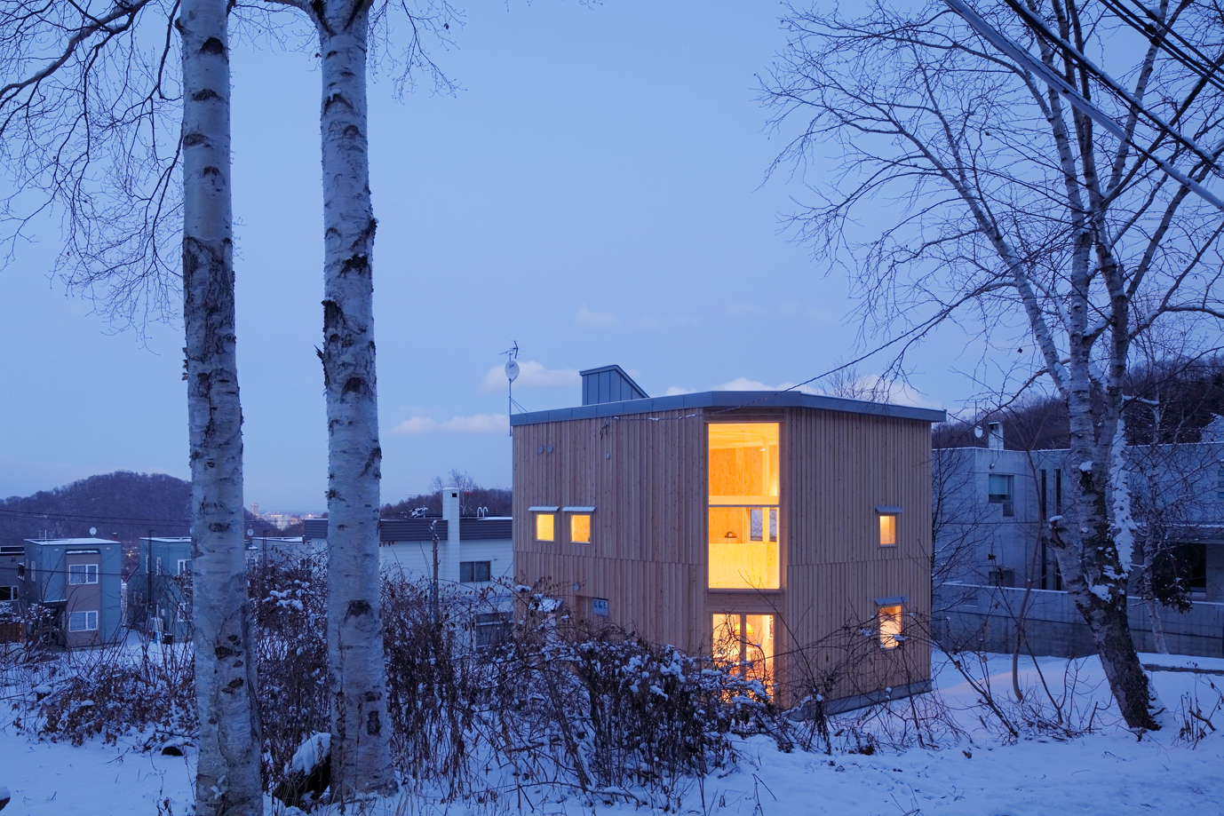 The Ordinary House by Akasaka Shinichiro Atelier - Architizer