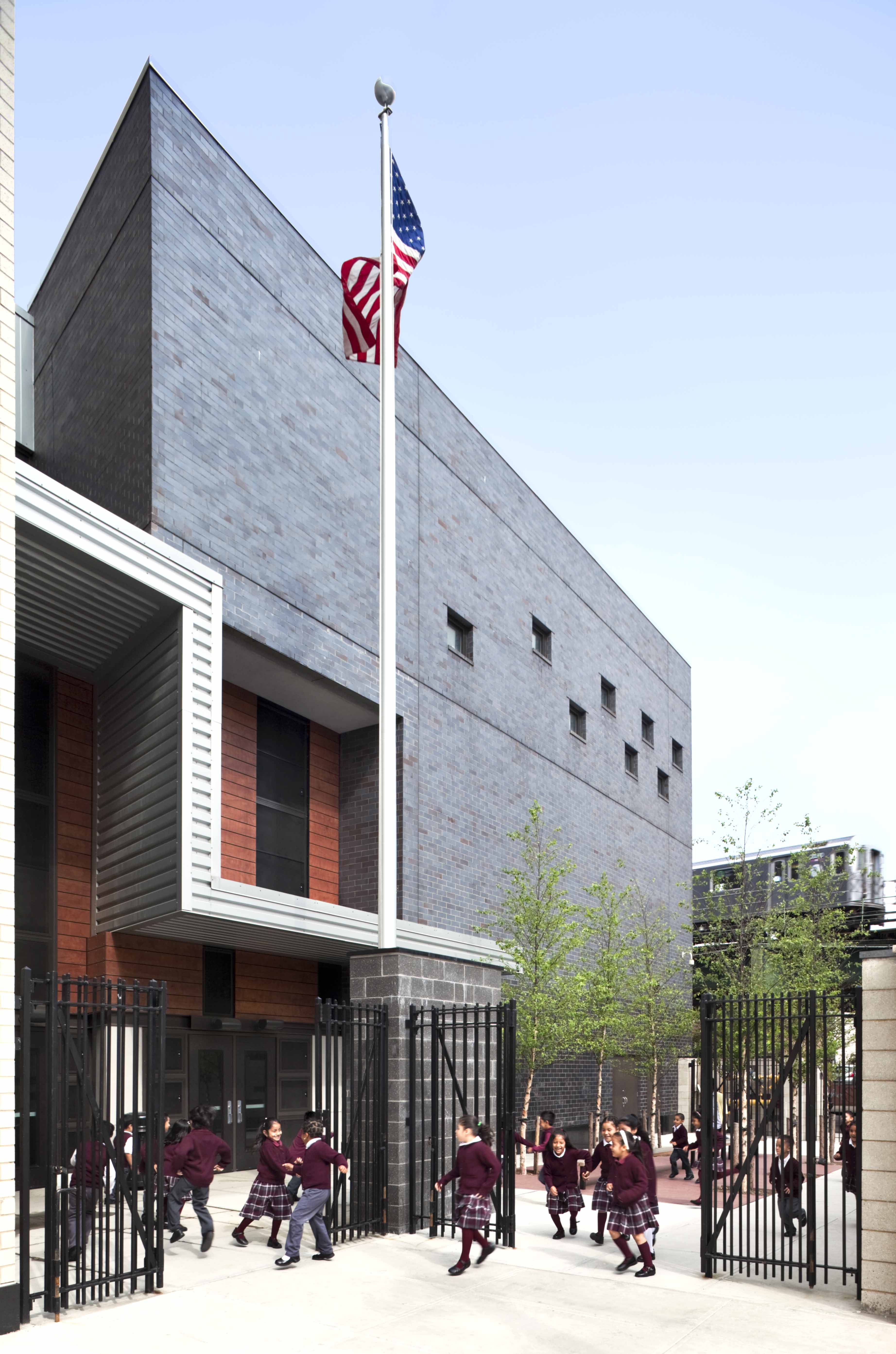 Pioneer Academy (PS 307) - Architizer