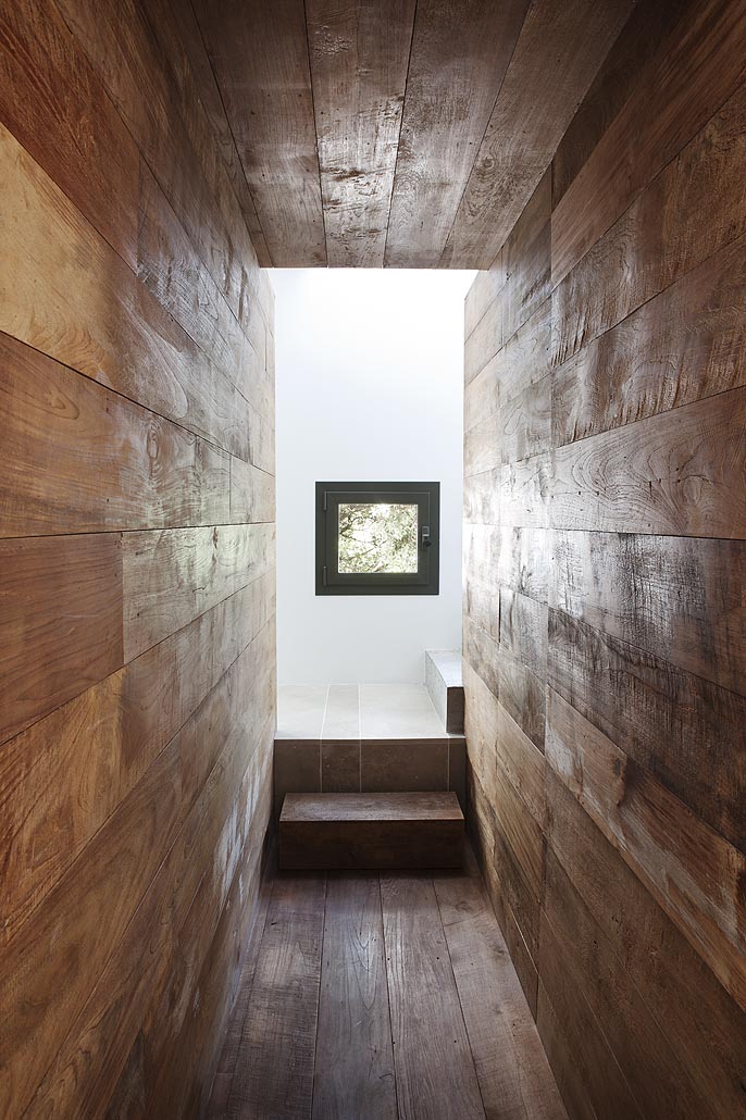 ÁBATON HEADQUARTERS by ÁBATON - Architizer