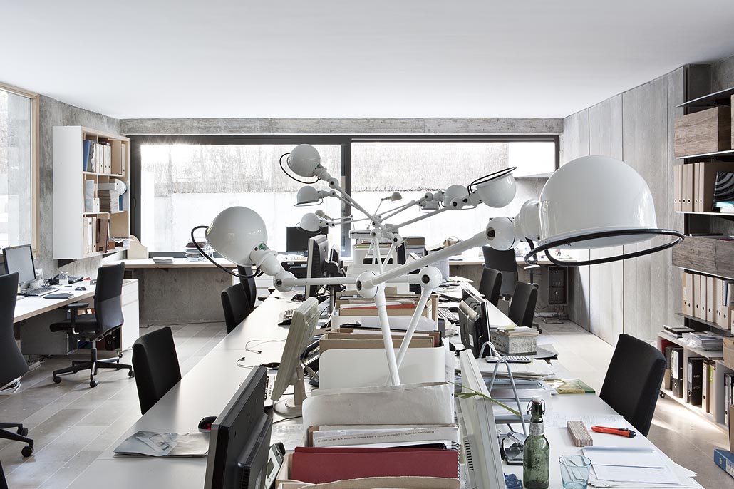 ÁBATON HEADQUARTERS by ÁBATON - Architizer