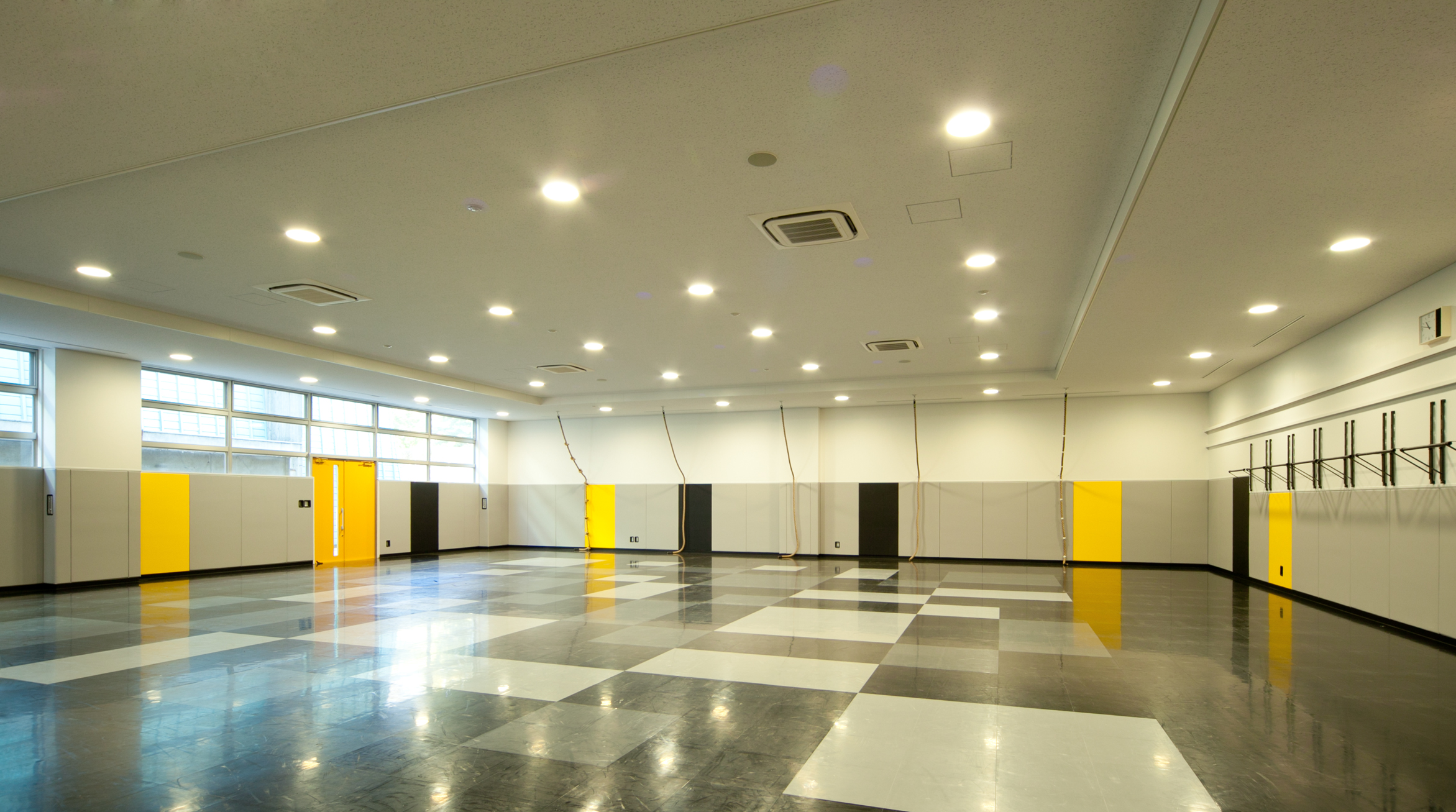 The American School in Japan (ASIJ) by TANGE ASSOCIATES - Architizer