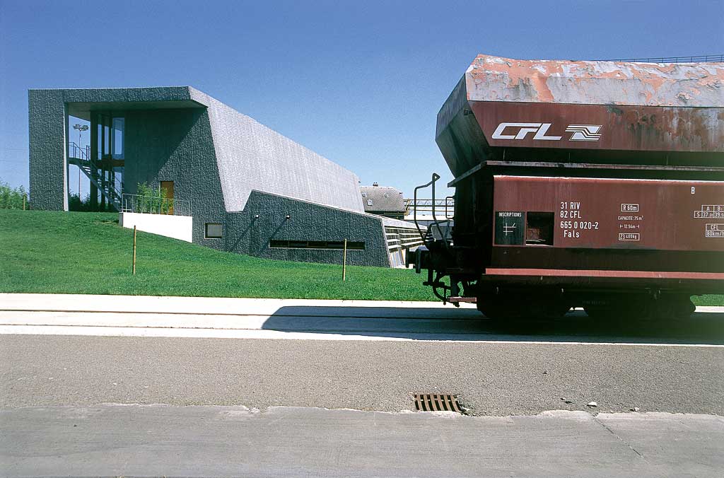 Haus Wurth by Hermann&Valentiny and Partners - Architizer