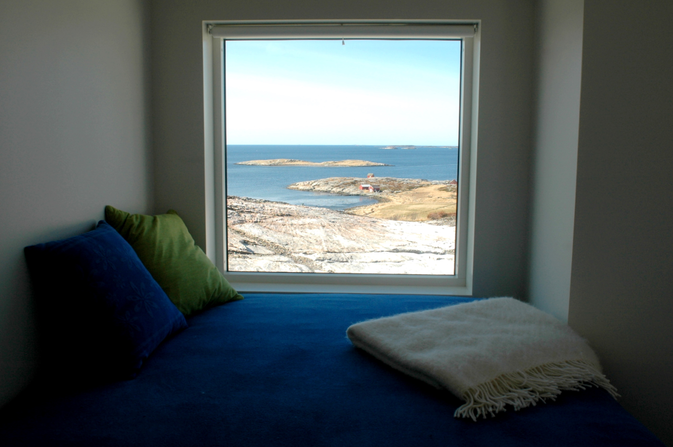 Atrium cabin on Vardehaugen by Fantastic Norway Architects - Architizer