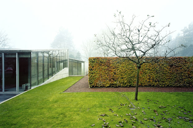 The Hedge House - Architizer