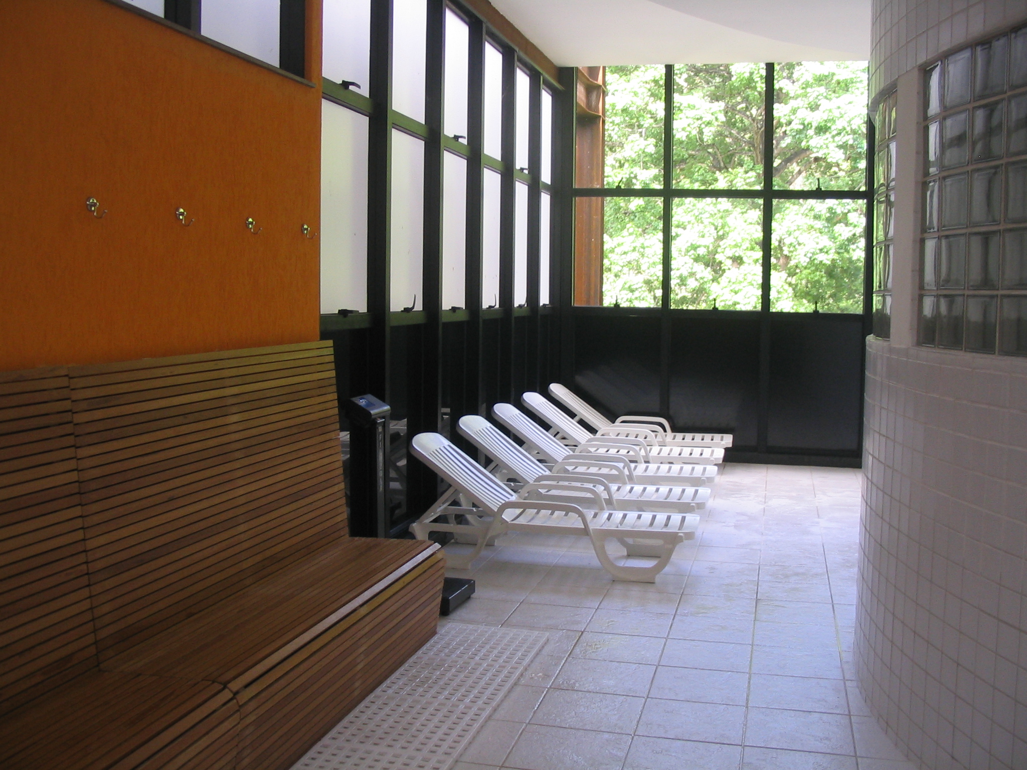 Campestre Locker Room - Architizer
