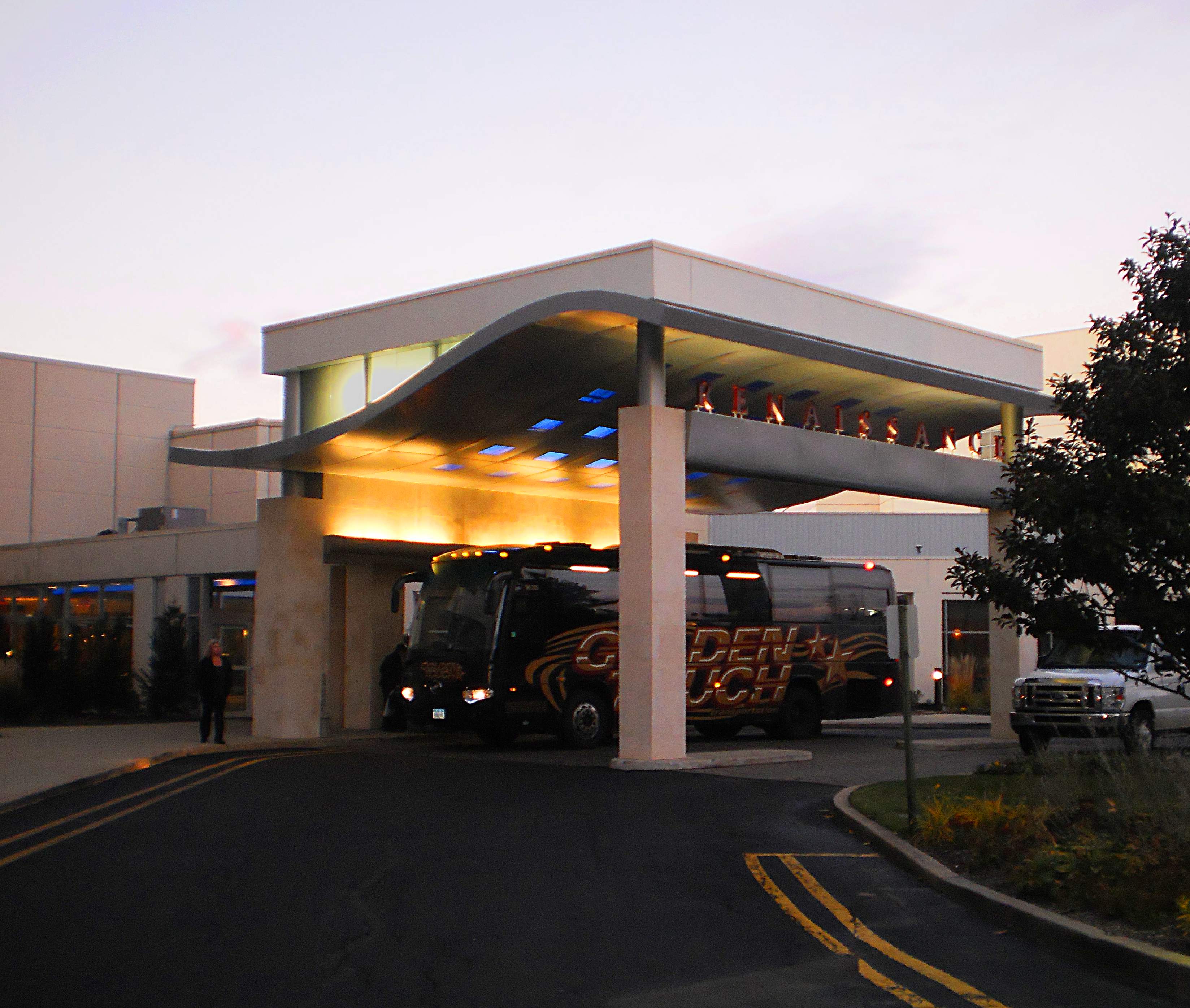 Marriott Renaissance Hotel Entries - Architizer