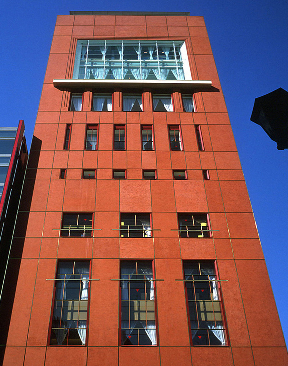 Shiseido Building by Bofill Taller de Arquitectura - Architizer