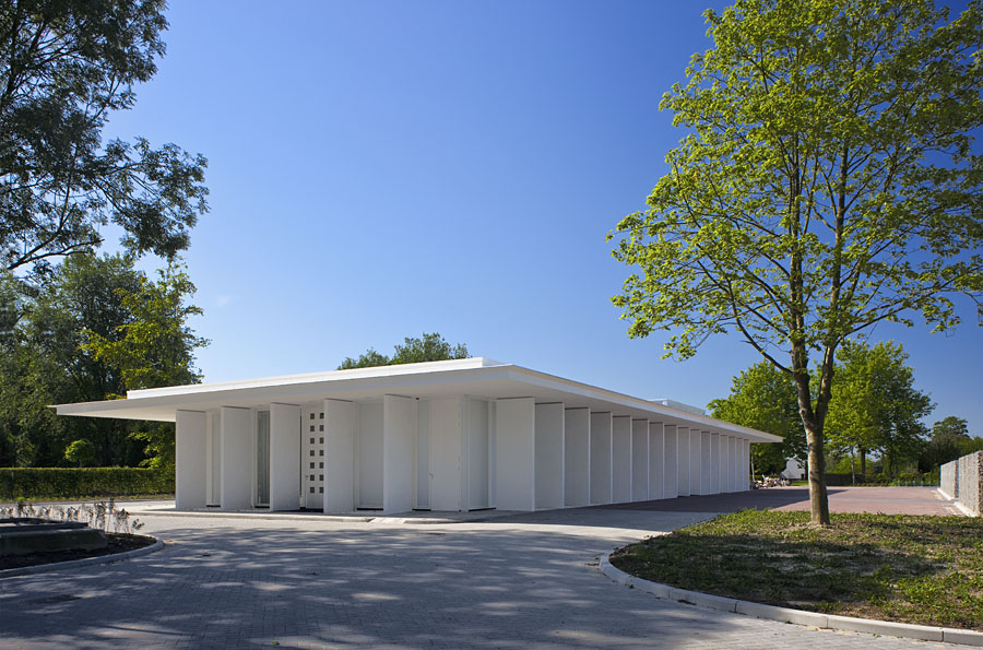 Funeral parlor - Architizer