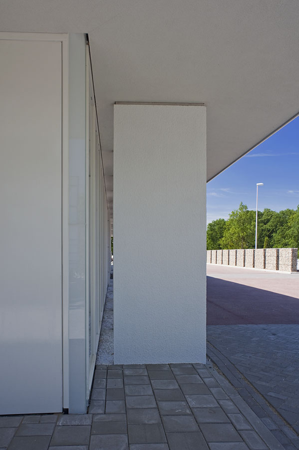 Funeral parlor - Architizer