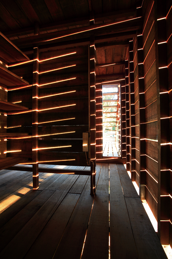 Chen House by Casagrande Laboratory - Architizer