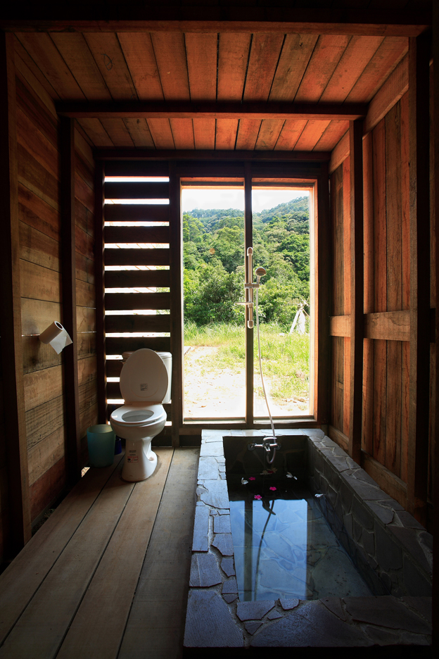 Chen House by Casagrande Laboratory - Architizer